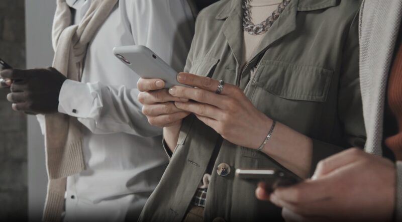 Can Being On Your Cell Phone Cause Depression - From Screen Time to ...